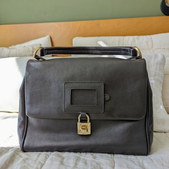 Dolce & Gabbana | Bags | Dolce Gabbana Chocolate Brown Dory Padlock Bag ...